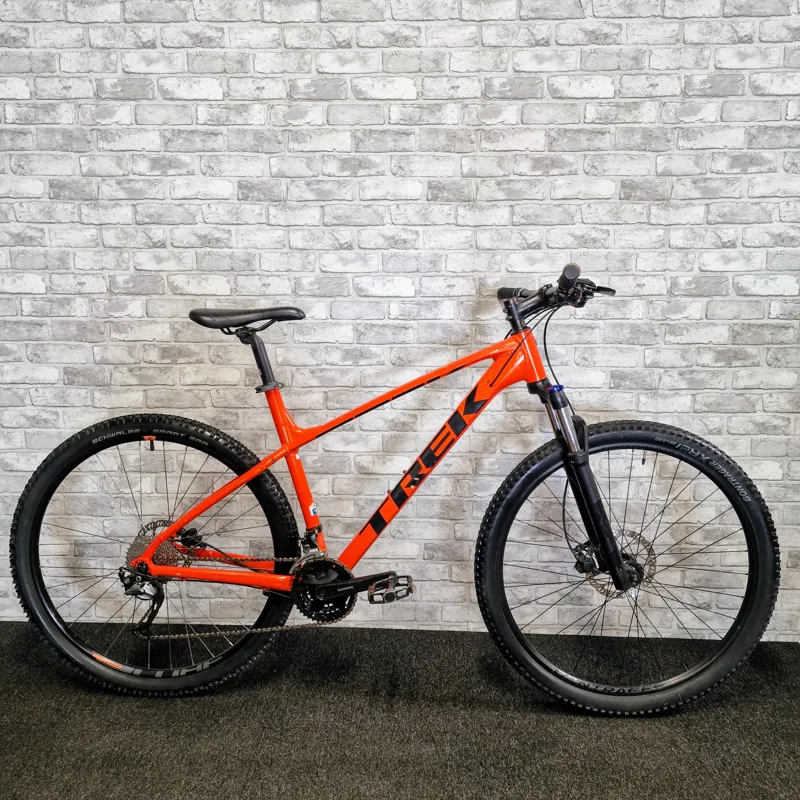 TREK MARLIN 7 HARDTAIL 29ER MOUNTAIN BIKE - XL 21.5 FRAME