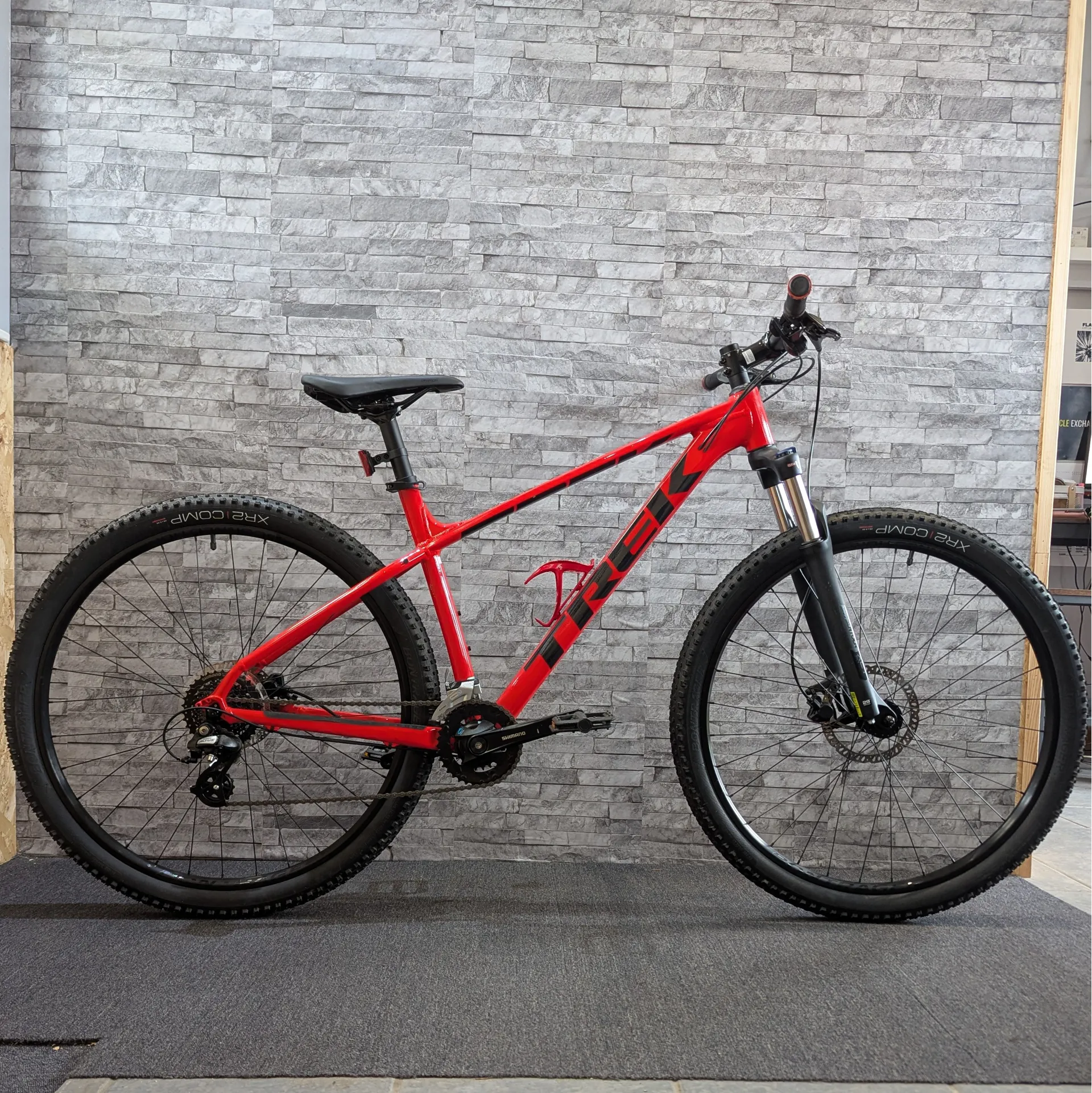 TREK MARLIN 6 GEN 3 LARGE FRAME MTB